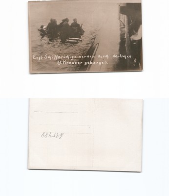 (b95488) Foto-Ansichtskarte Uboot deutsch birgt englische ...