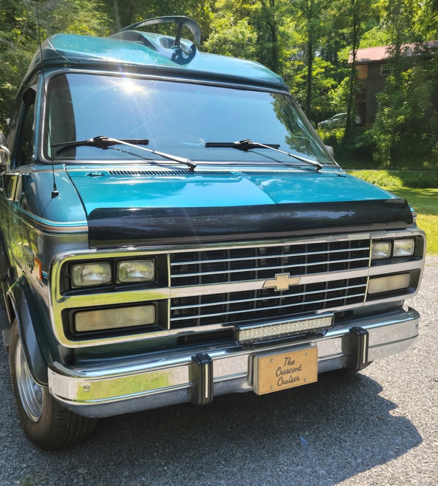 AVS BugFlector Hood Protector Bug Shield Deflector for 1971-1995 Chevy ...