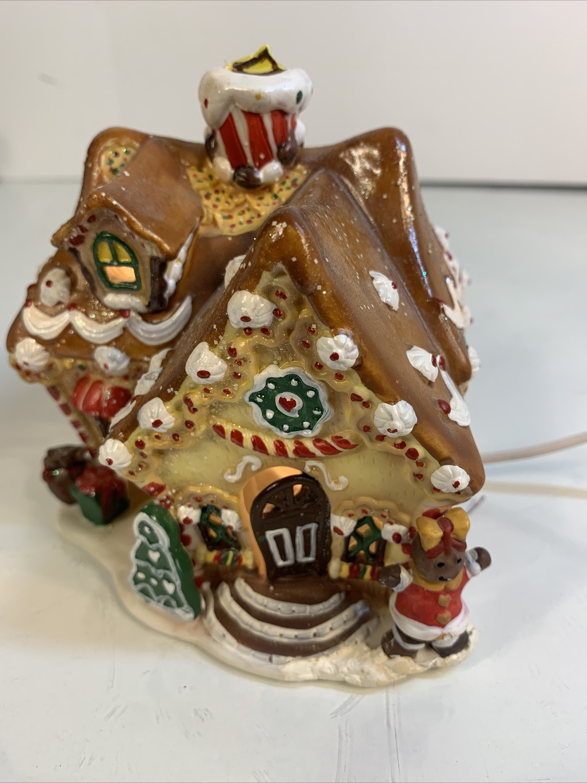 CHRISTMAS Gingerbread House Lamp Night Light ~Ceramic Material 4.5” | eBay
