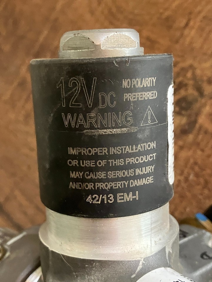 GFI CNG Pressure Regulator Model P214-995, Outlet 4.0 barg (58 psi ...