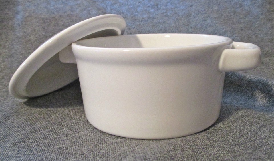 ONEIDA Chefs Table *SET OF 2* PORCELAIN INDIVIDUAL ROUND Bakers ...