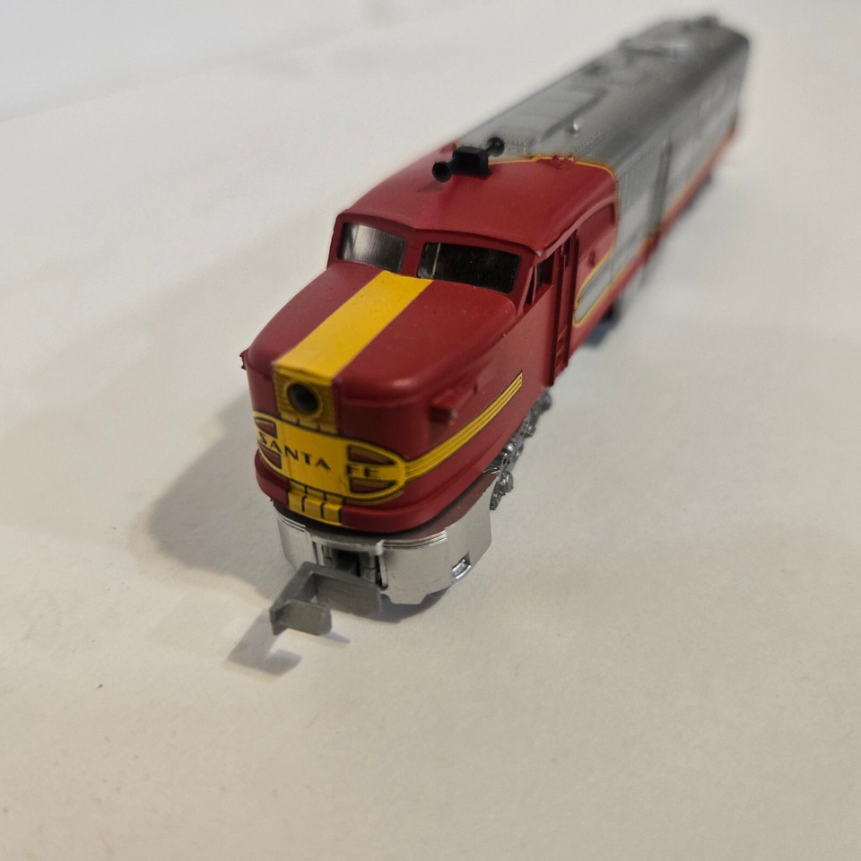 Con-Cor ? N Scale Santa Fe Warbonnet Alco PA1 DUMMY Locomotive. | eBay