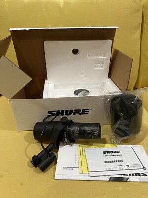 Shure SM7B Cardioid Dynamic Vocal Microphone in Oringal Box FREE ...
