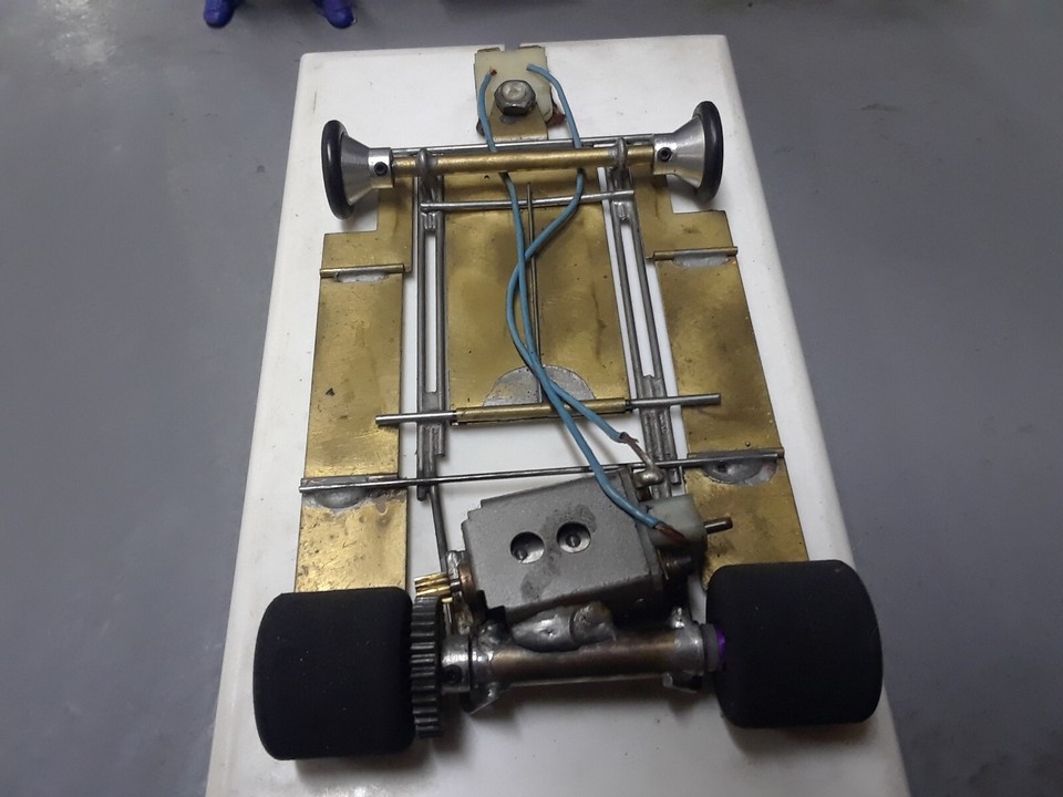 1/24 vintage slot car. brass & wire chassis.mura tested on wood track ...