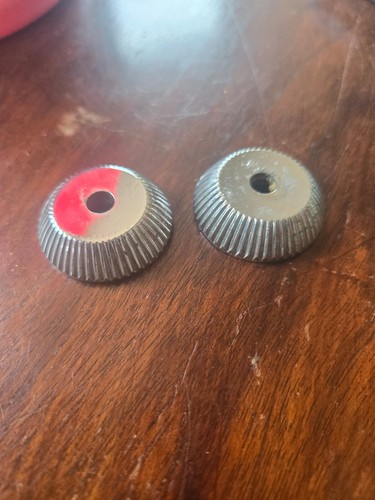 1949 1950 1951 1952 1953 FORD Radio knobs Chrome not red just a light ...