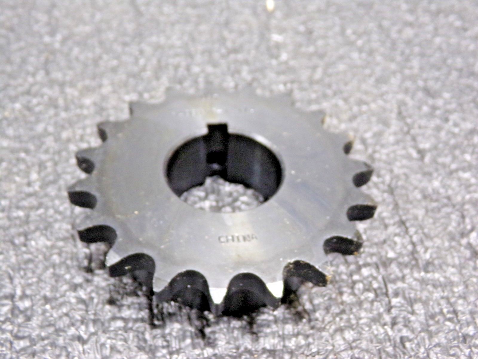 Fixed Bore Roller Chain Sprocket, Chain Size 40, 19 Teeth 40B19F-1 1/4 ...