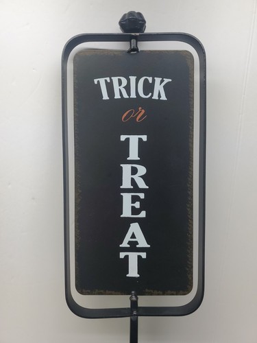 Two-Sided Metal HALLOWEEN Spinning Yard Sign Stake ~ OUT OF CANDY~TRICK ...