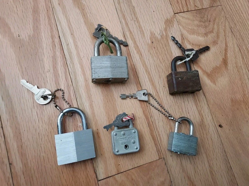 Vintage Padlocks 4 Working Master Locks with Keys + Fortress Lock | eBay