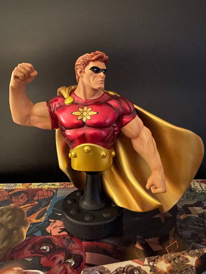 Bowen Marvel Hyperion Mini-Bust 349/500 | eBay