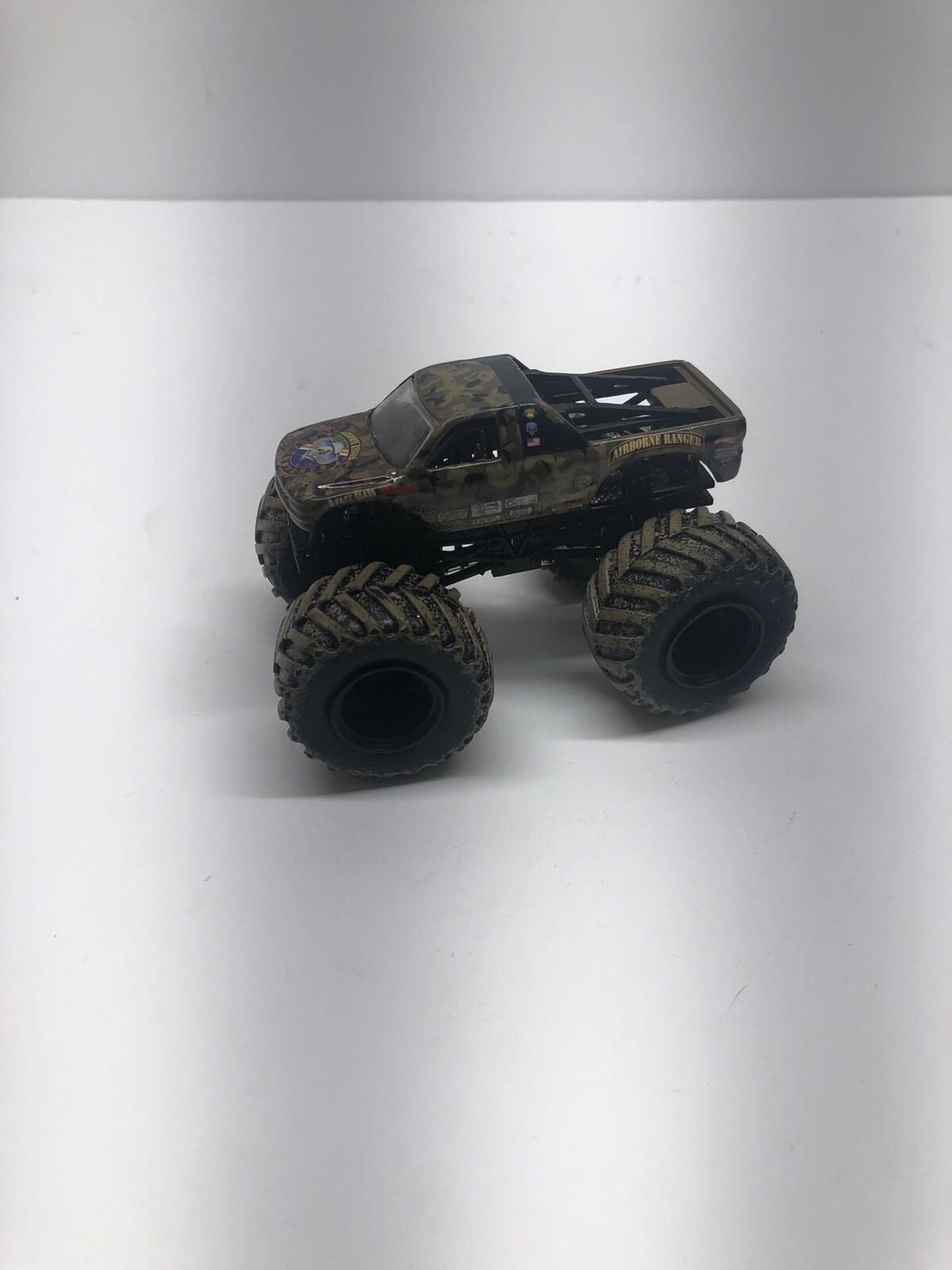 Hot Wheels Monster Jam Airborne Ranger Monster Truck 1:64 Scale Camo ...