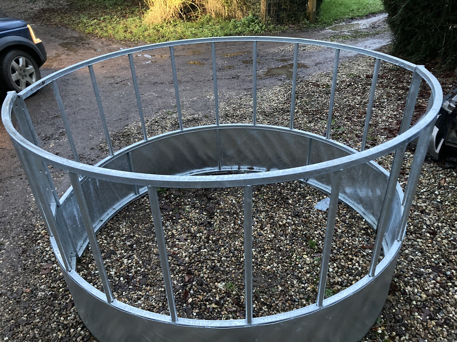 IAE 7ft Standard Cattle Ring Feeder | eBay UK