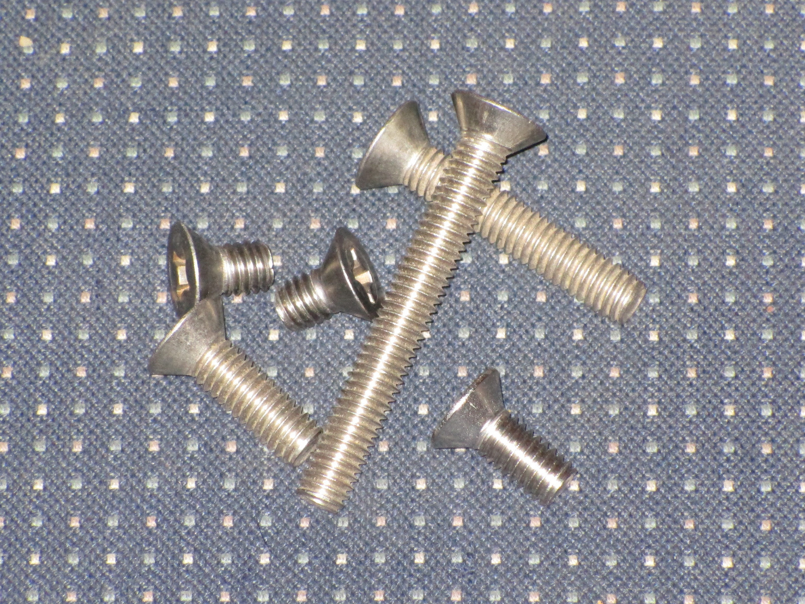 10 pack of 1/4x20 Stainless flat head bolts 1/2 = 3/4 = 1 = 1 1/2 = 1 3 ...
