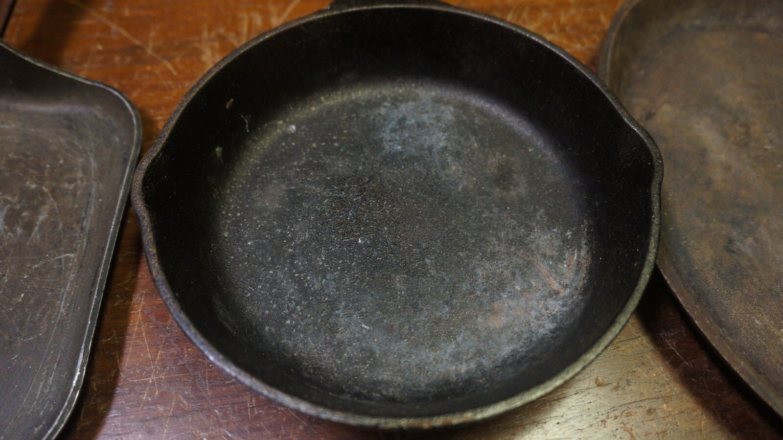 LOT OF 3 USED FRYING PANS-LODGE USA-FOLEY MANITOWOC WISCONSIN-UNBRANDED ...