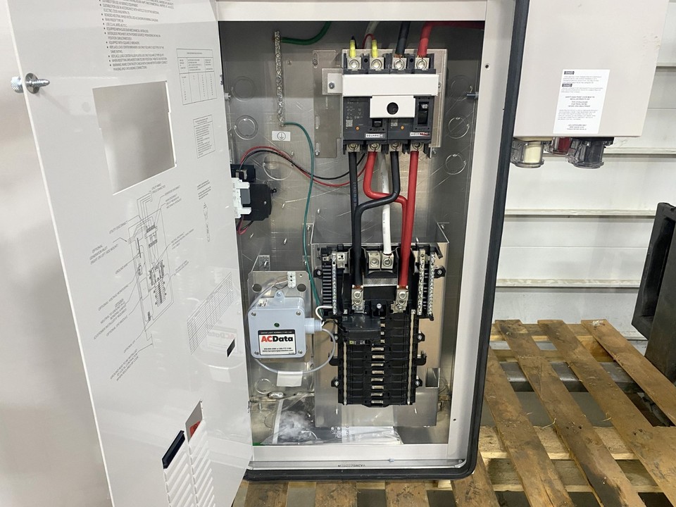 Delta Model 4910163600 200 Amp Outdoor Breaker Box Generator Transfer ...