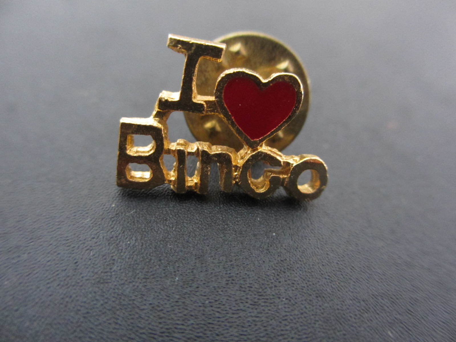 "I (HEART) BINGO" "I LOVE BINGO " Hat Lapel Tie Pin Vintage 80's/90's ...