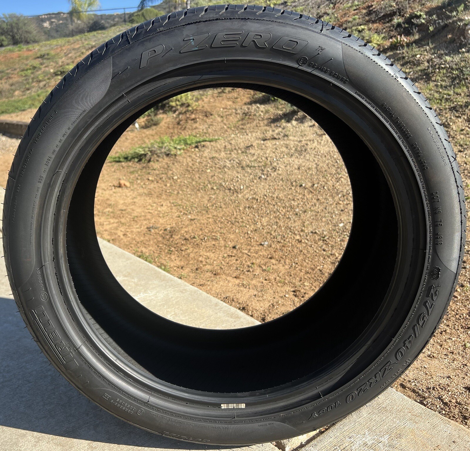 TWO BRAND NEW 275/40ZR20 106Y Pirelli P Zero TPC Spec Chevrolet Camaro ...