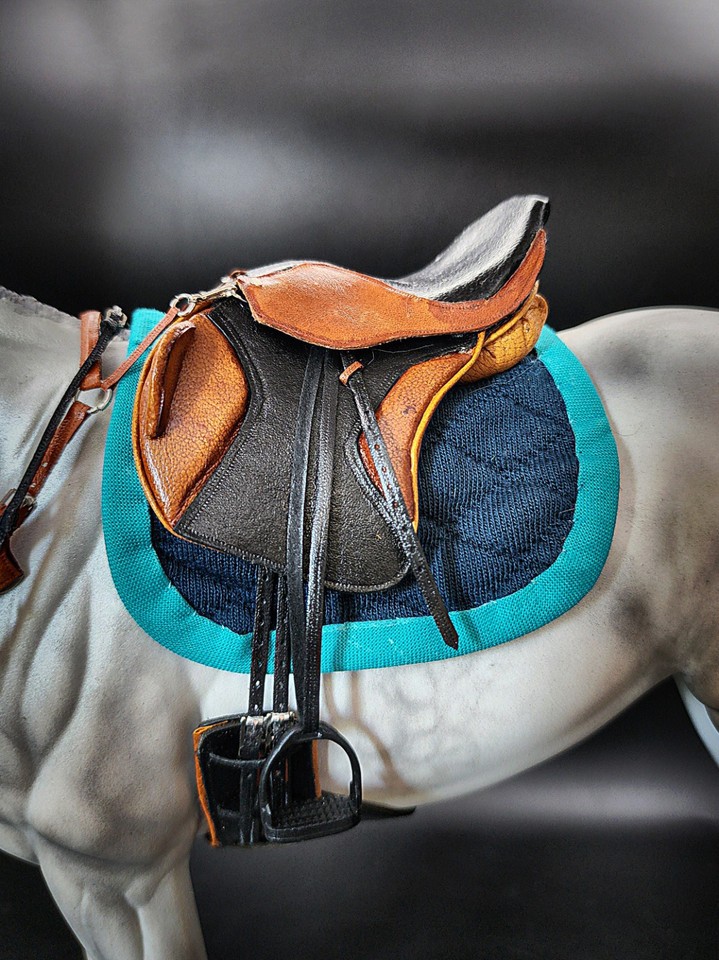 Breyer Peter Stone Resin Model Horse LSQ Eventing Tack Set | eBay