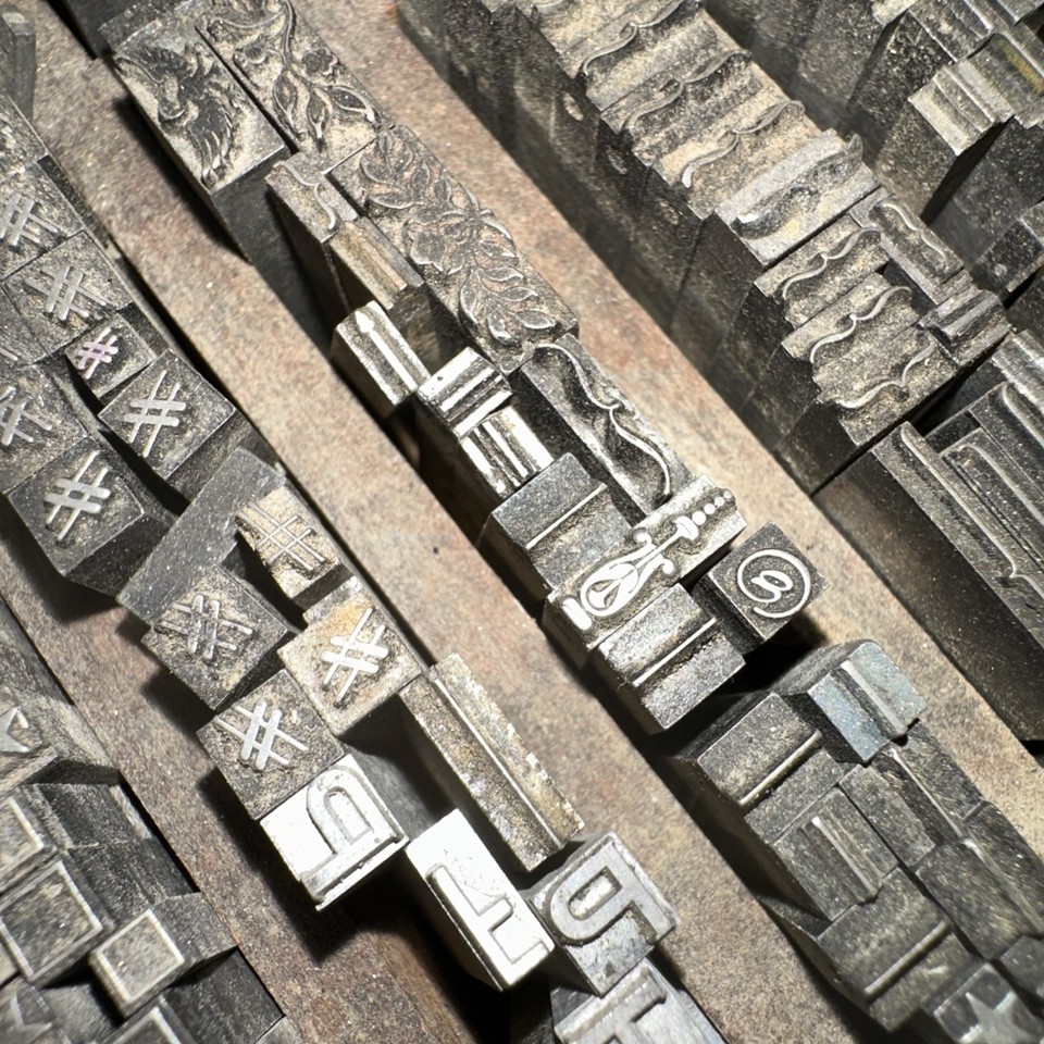 Vintage Letterpress Dingbats Variety of Designs! With Wood Box, Lead ...