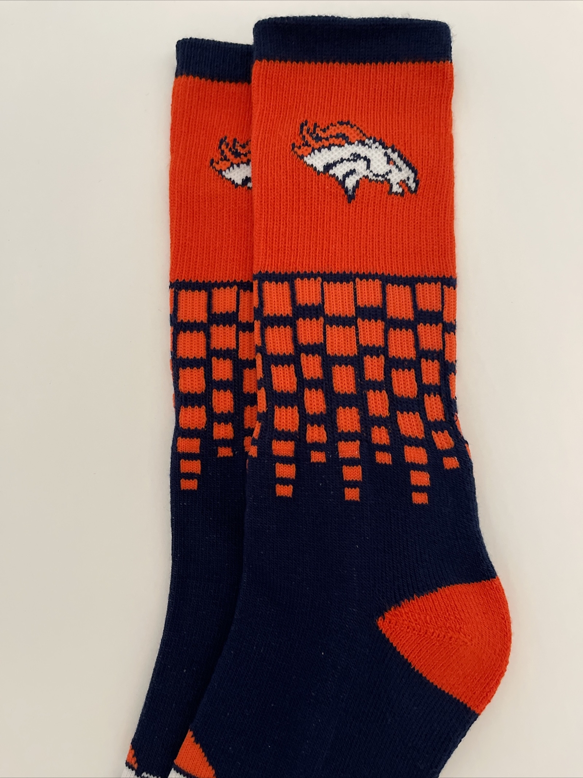 Denver Broncos Adult Socks- 1 Pair- Large - Brand New Free Shipping (G3 ...