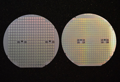 Silicon wafer 6" set of two - Vintage MIPS CPU R3000A and FPU R3010A ...