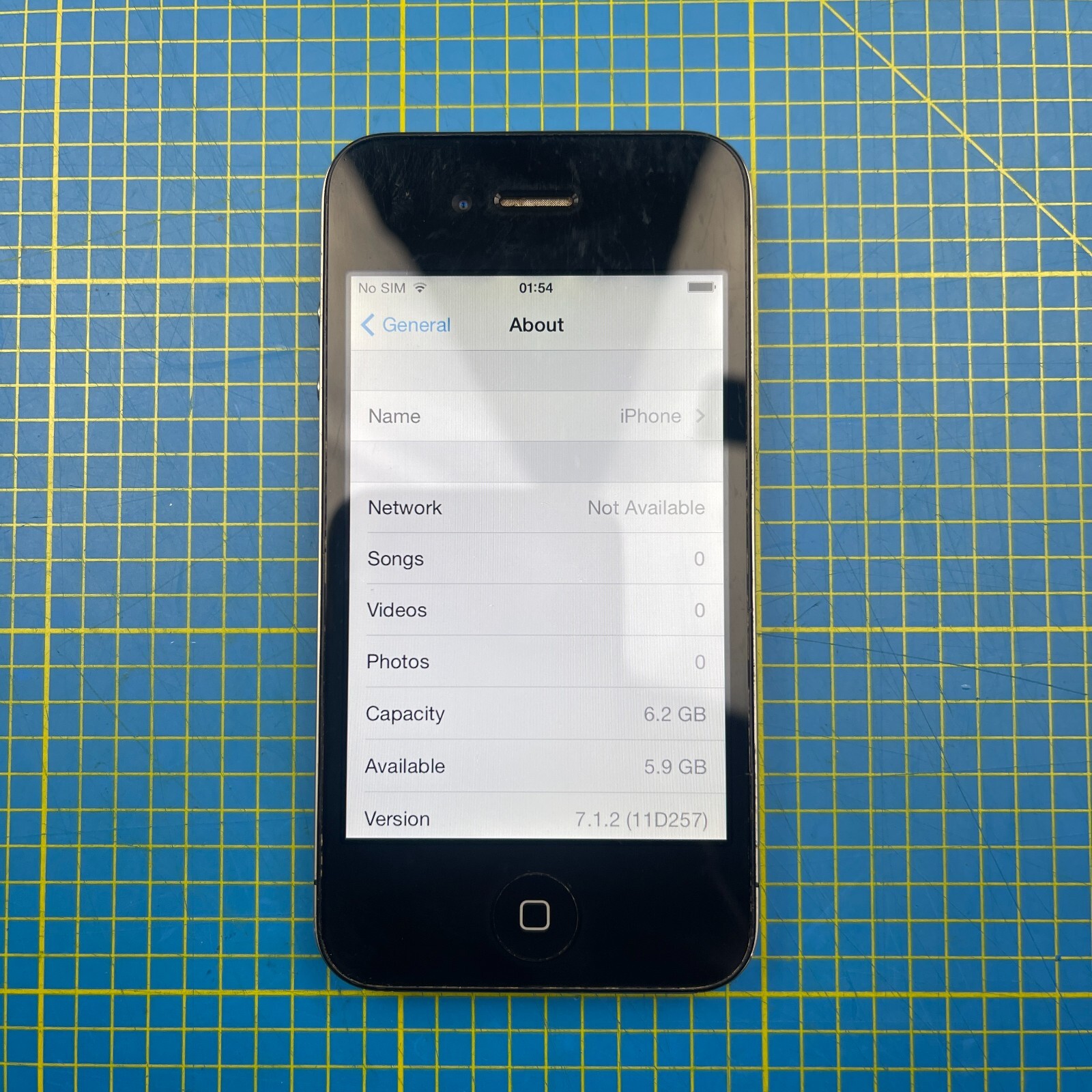 Apple Model A1332 iPhone 4 8gb Black IOS 7 Unlocked Smartphone for sale ...