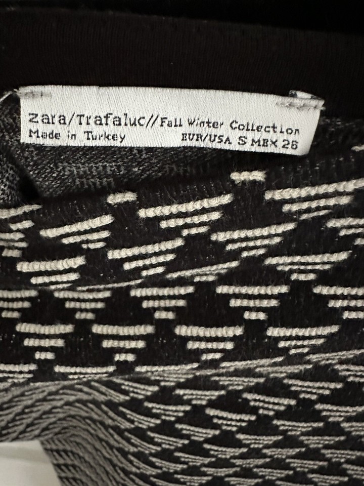 ZARA Navy/White Triangle Print Sleeveless Bodycon Dress - Size Small | eBay