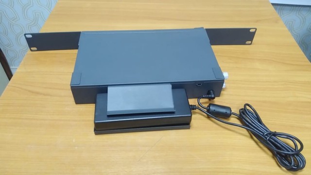 HP ProCurve 2915-8G-PoE Stackable Ethernet Switch (J9562A) for sale ...