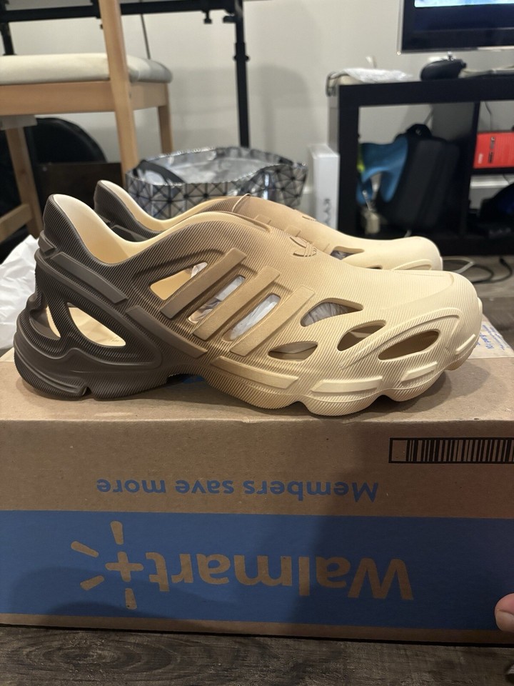 Adidas Adifoam Supernova SANSTR 10M | eBay