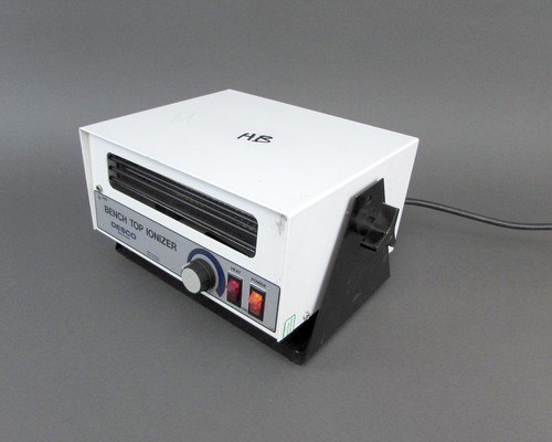 Desco 19500 Bench Top Ionizer/ Blower w/ Heat - 120VAC | eBay
