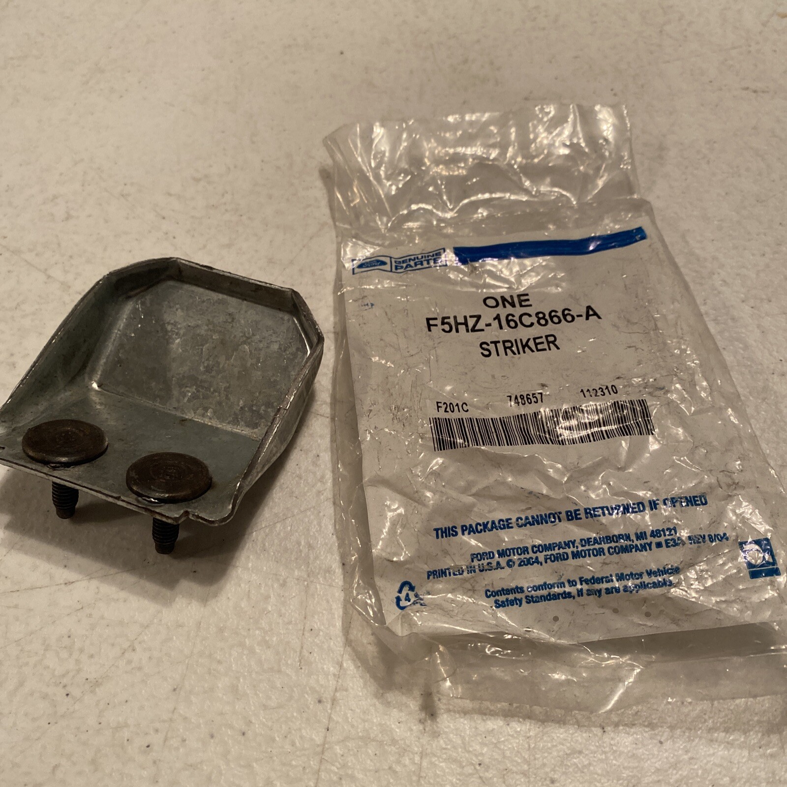 ONE GENUINE FORD HOOD BUMPER STRIKER F5HZ-16C866-A | eBay