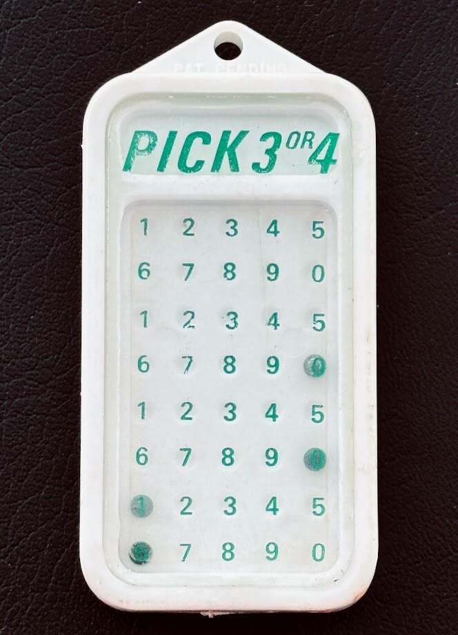 Harvard Square Lottery Pick 3 or 4 Number Ball Selector Keychain ...