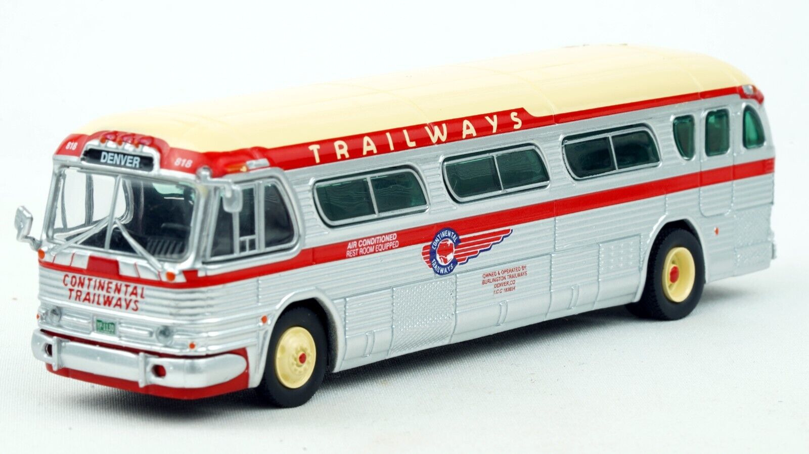 Iconic Replicas 1959 GM PD4104 Bus Trailways #87-0565 HO 1/87 Scale | eBay