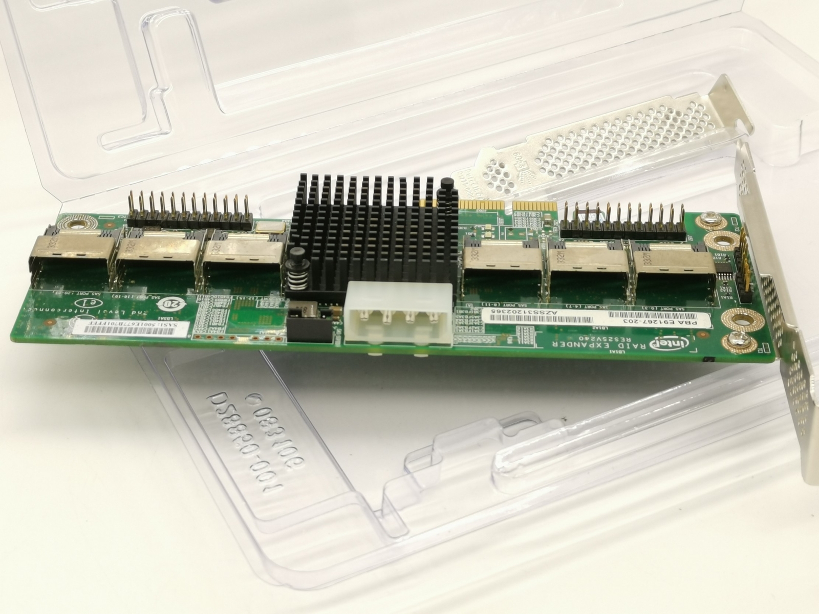 Intel Expander für HDD SSD RES2SV240 PCIe x8 6G SAS S-ATA 24 Port ...