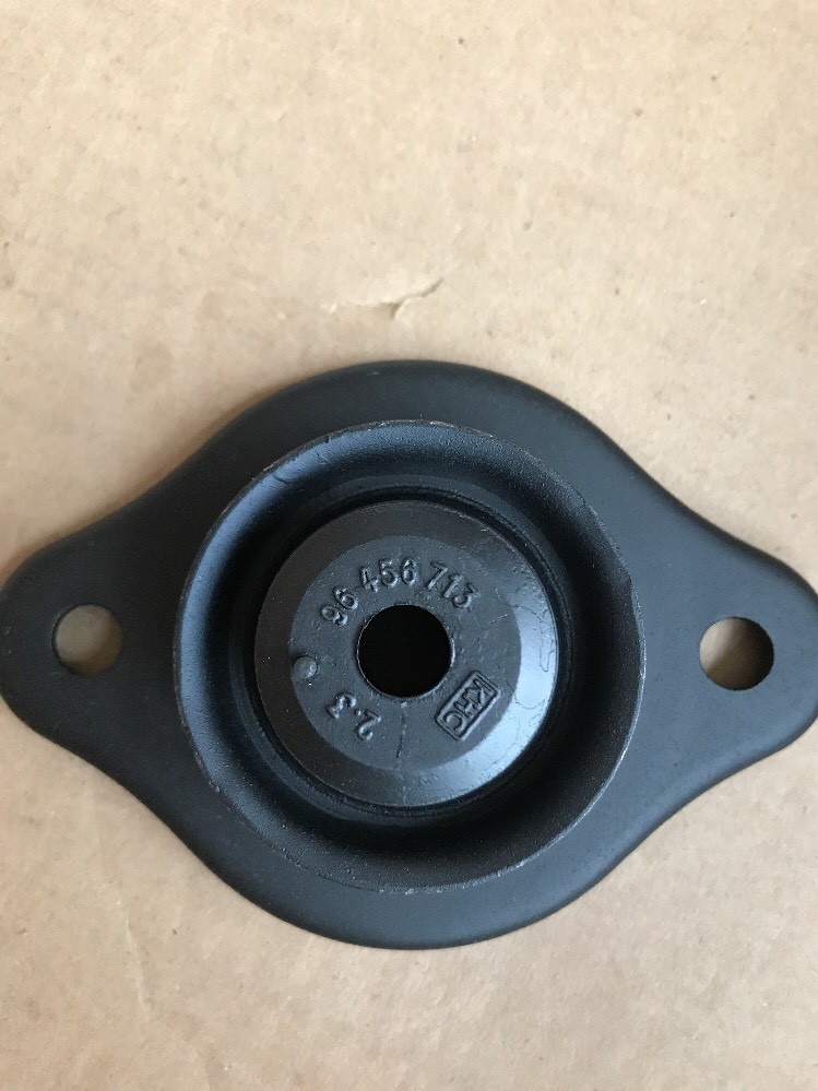 96456713 New OEM GM Strut Mount | eBay