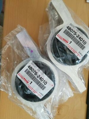 Toyota GENUINE LEXUS LOWER CONTROL ARM BUSHING R L 48075-24010 48076 ...