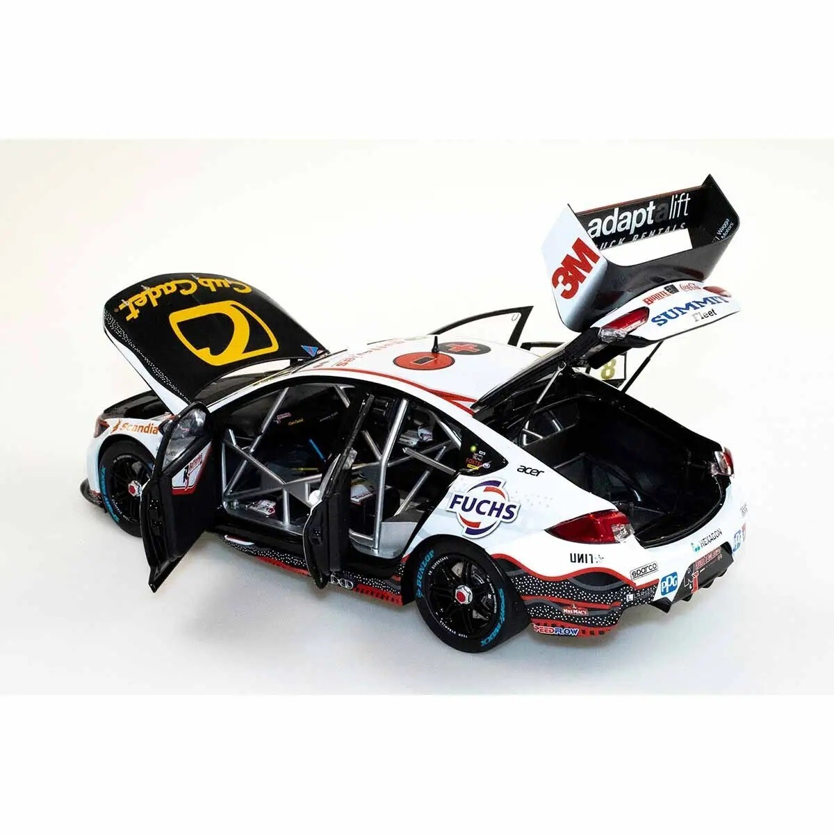 1:18 2022 ZB COMMODORE BJR R & J BATTERIES ANDRE HEIMGARTNER DARWIN ...