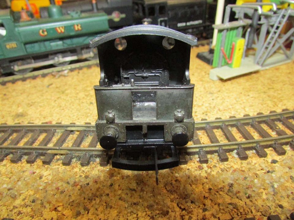 Hornby - "Smokey Joe" - oo gauge - 0-4-0 - steam loco. No.56025 in ...