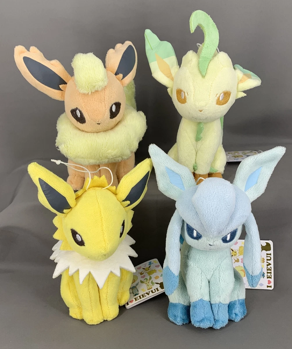 Eevee And Flareon Love