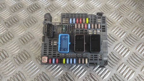 Boitier fusible BSM AB4 - DS DS5 2.0 HDI - Réf : 9677987580 | eBay