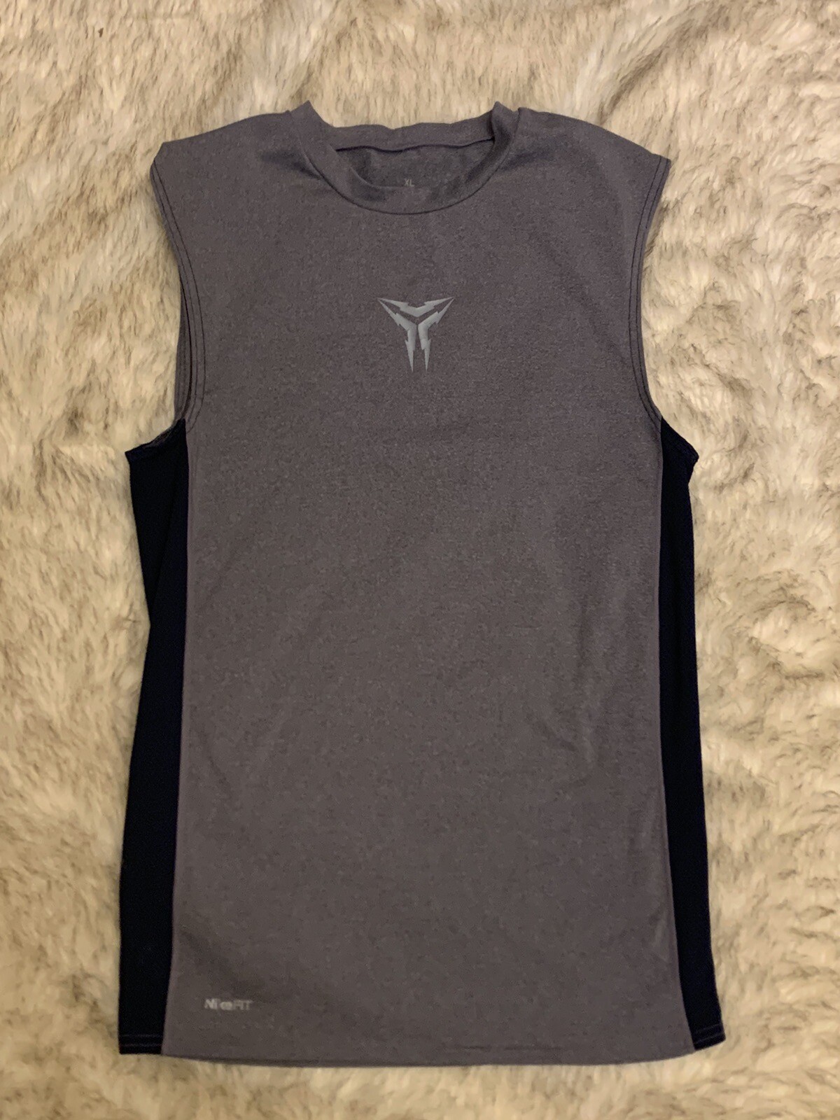 RARE VTG Nike OG Kobe Logo Gray Compression Sleeveles… - Gem