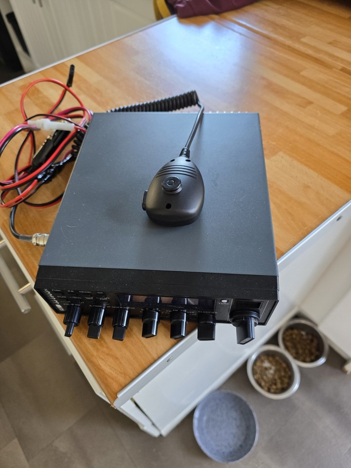 CRT SS 6900 10 11M AM FM LSB USB CW older version CB SSB HAM RADIO ...