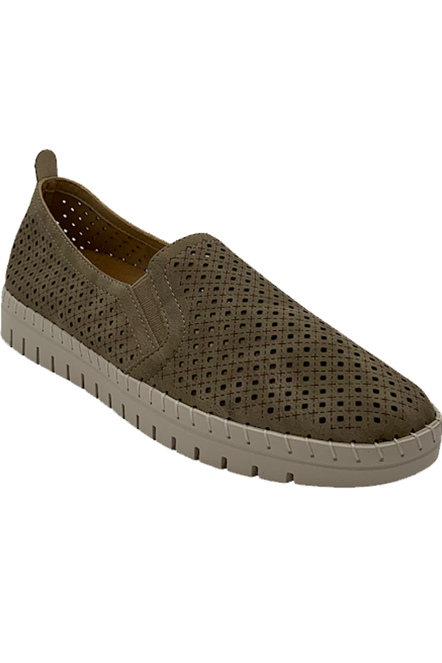 Easy Street Slip On Sneaker Fresh Natural | eBay