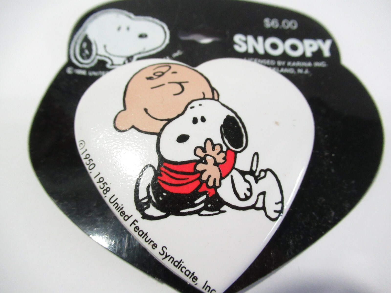 CHARLIE BROWN HUGGING SNOOPY IN HEART SHAPE BARRETTE … - Gem