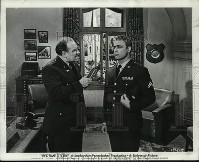 1964 Press Photo Marlon Brando and co stars in a scene from "Bedtime ...