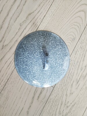 ANTIQUE VINTAGE PRIMITIVE FARMHOUSE GRAY GRANITE ENAMELWARE LID 7.75 ...