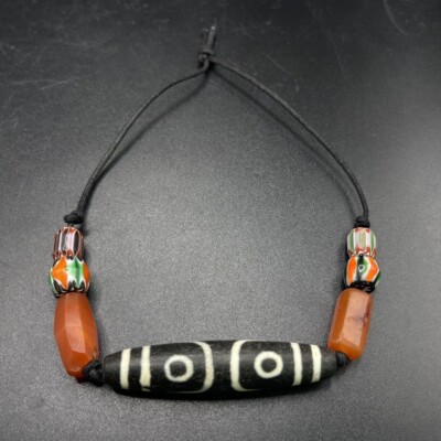 Antique Ancient Himalayan Indo Tibetan 3 eyes Patterns Dzi and mosaic ...