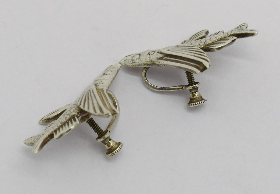 RARE PAIR MING'S HONOLULU HAWAII STERLING SILVER FLYING FISH SCREW BACK ...