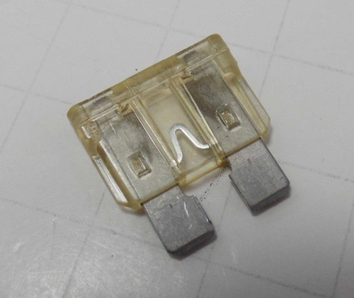 Littelfuse 25A 32V Blade Yellow #257 Fuse | eBay