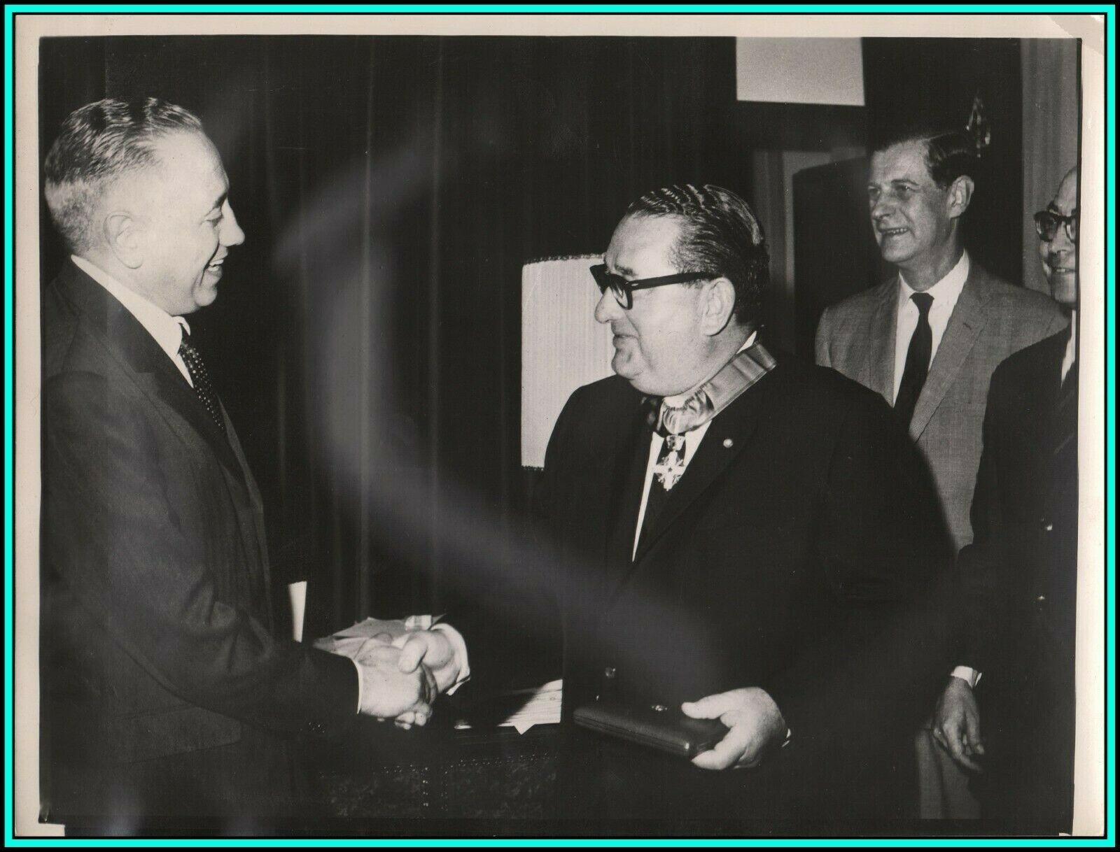 HENRY KISSINGER - US Secretary of State Receiving An Italian Cross ...
