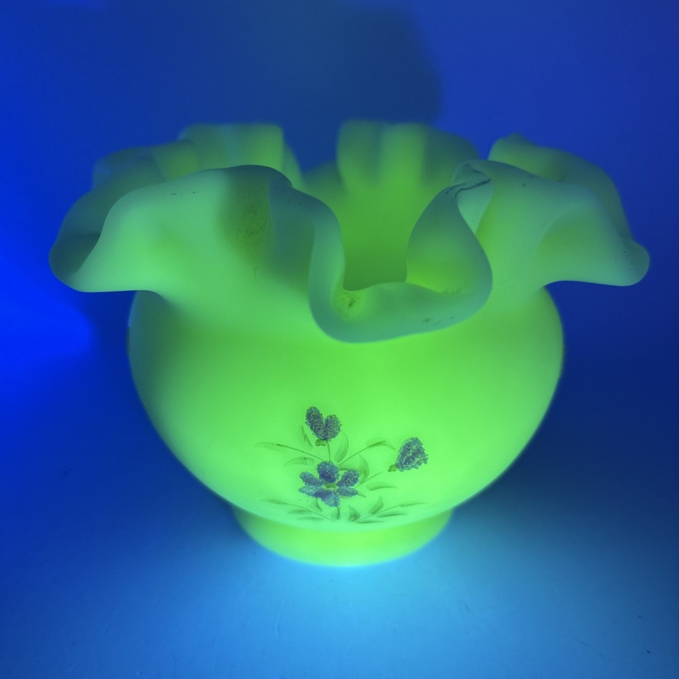 Vintage Fenton Yellow Lime Green Custard Glass Handpainted Flowers ...